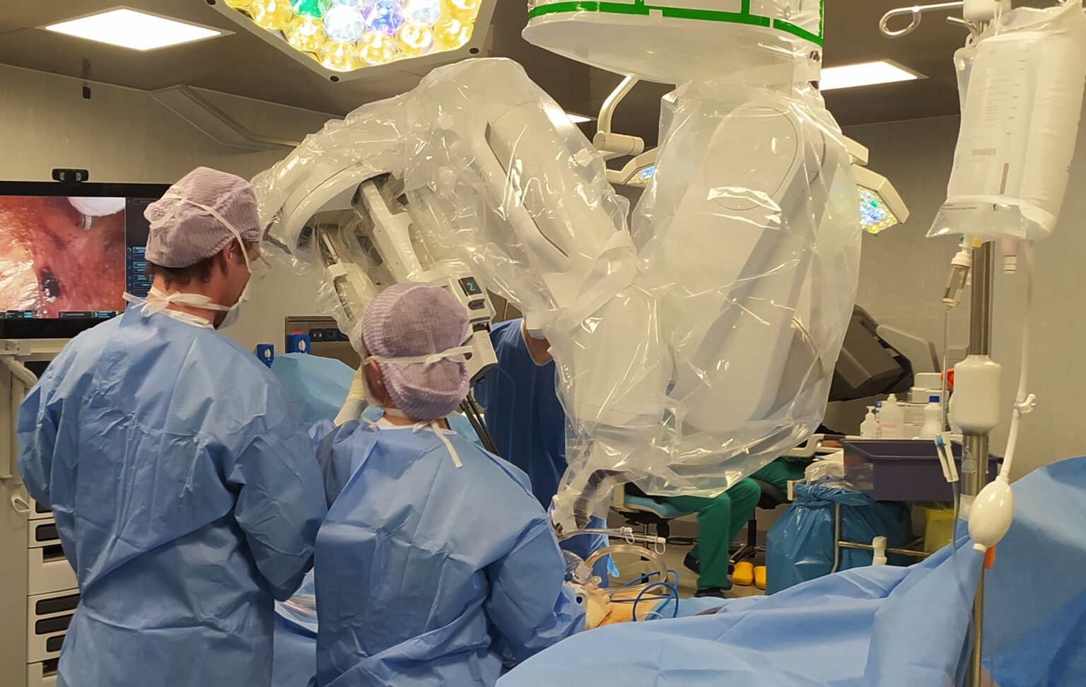 Robotic urology: the first double tumour removal surgery in Italy ...